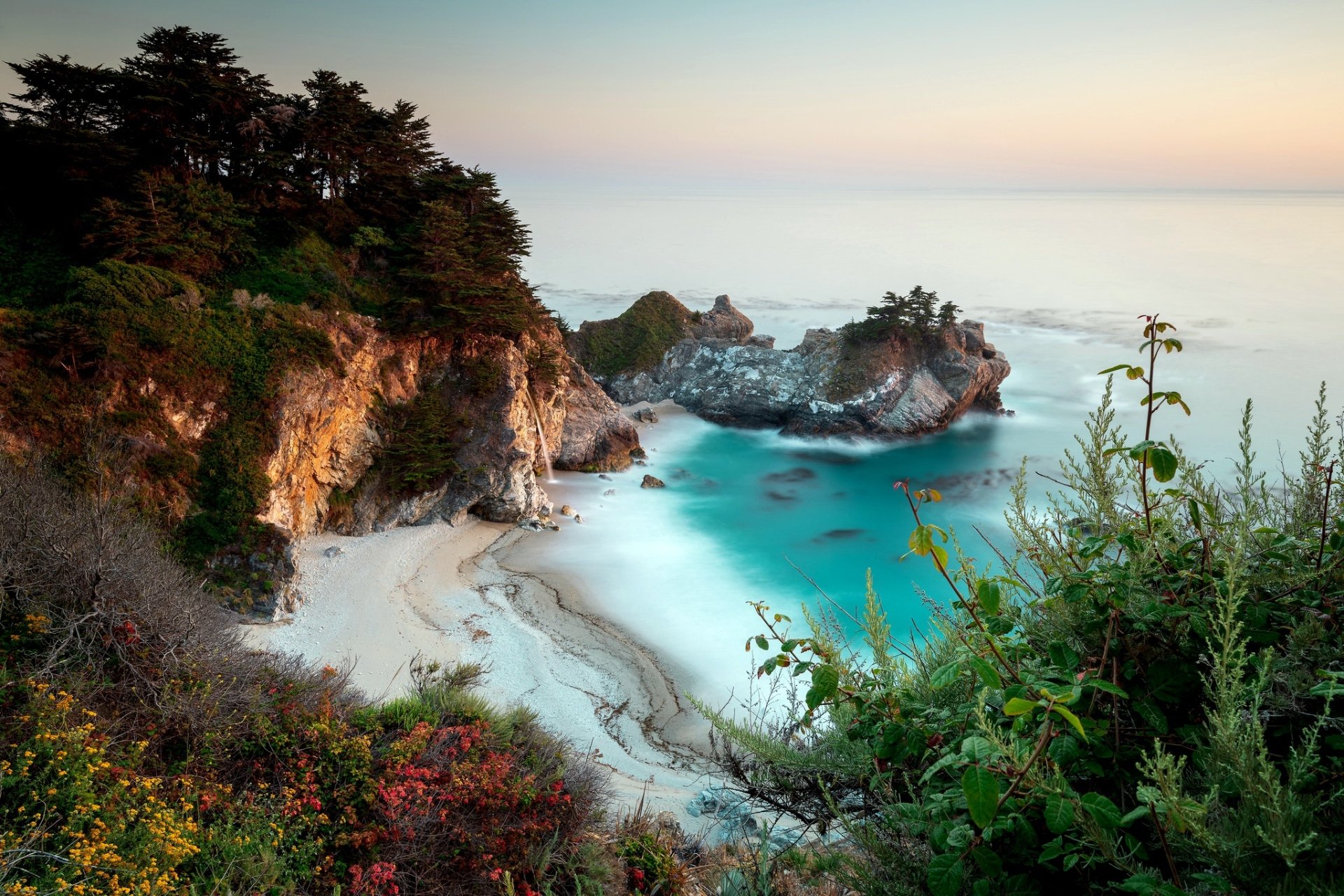 Ocean Cliff Coastline HD Wallpaper