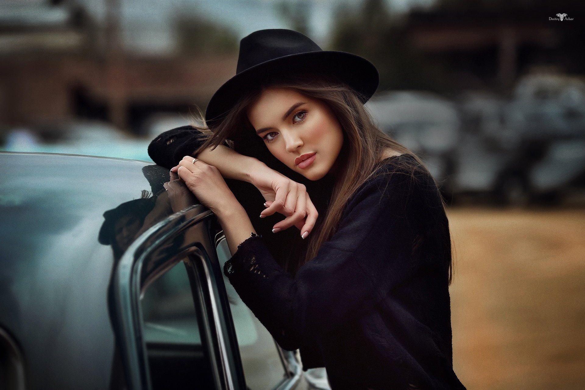Download Brunette Hat Depth Of Field Woman Model HD Wallpaper