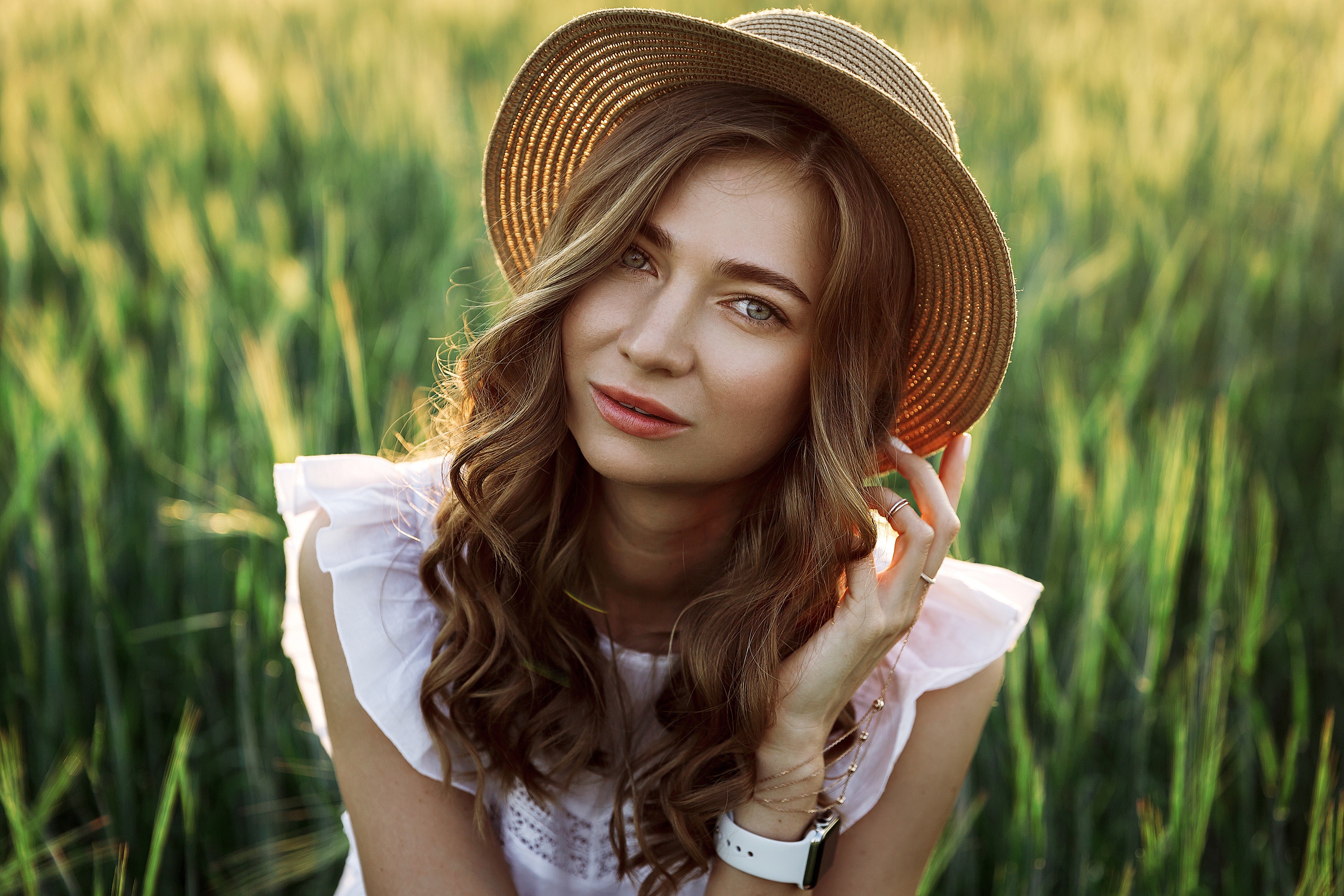 Download Brunette Hat Woman Model HD Wallpaper