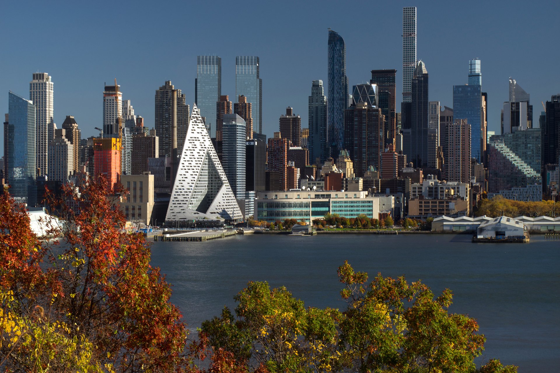 Download Manhattan Man Made New York HD Wallpaper | 2000x1334 ...