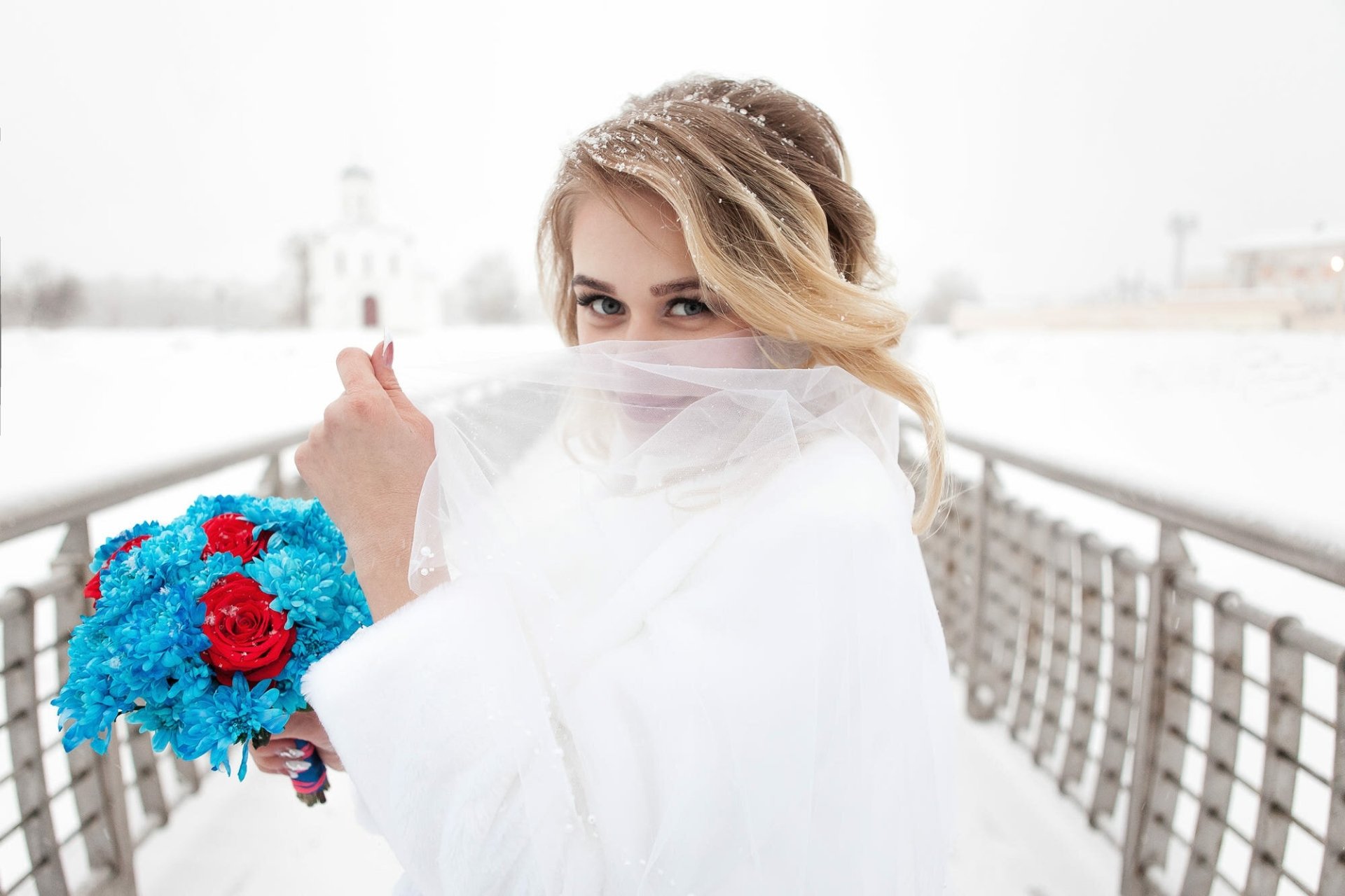 Download Blue Eyes Depth Of Field Blonde Woman Model HD Wallpaper by ...